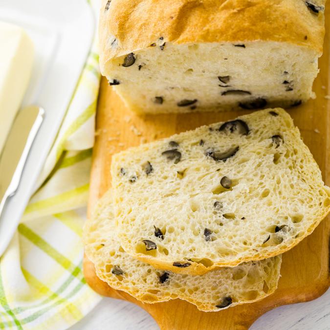 Feta and Olive Loaf